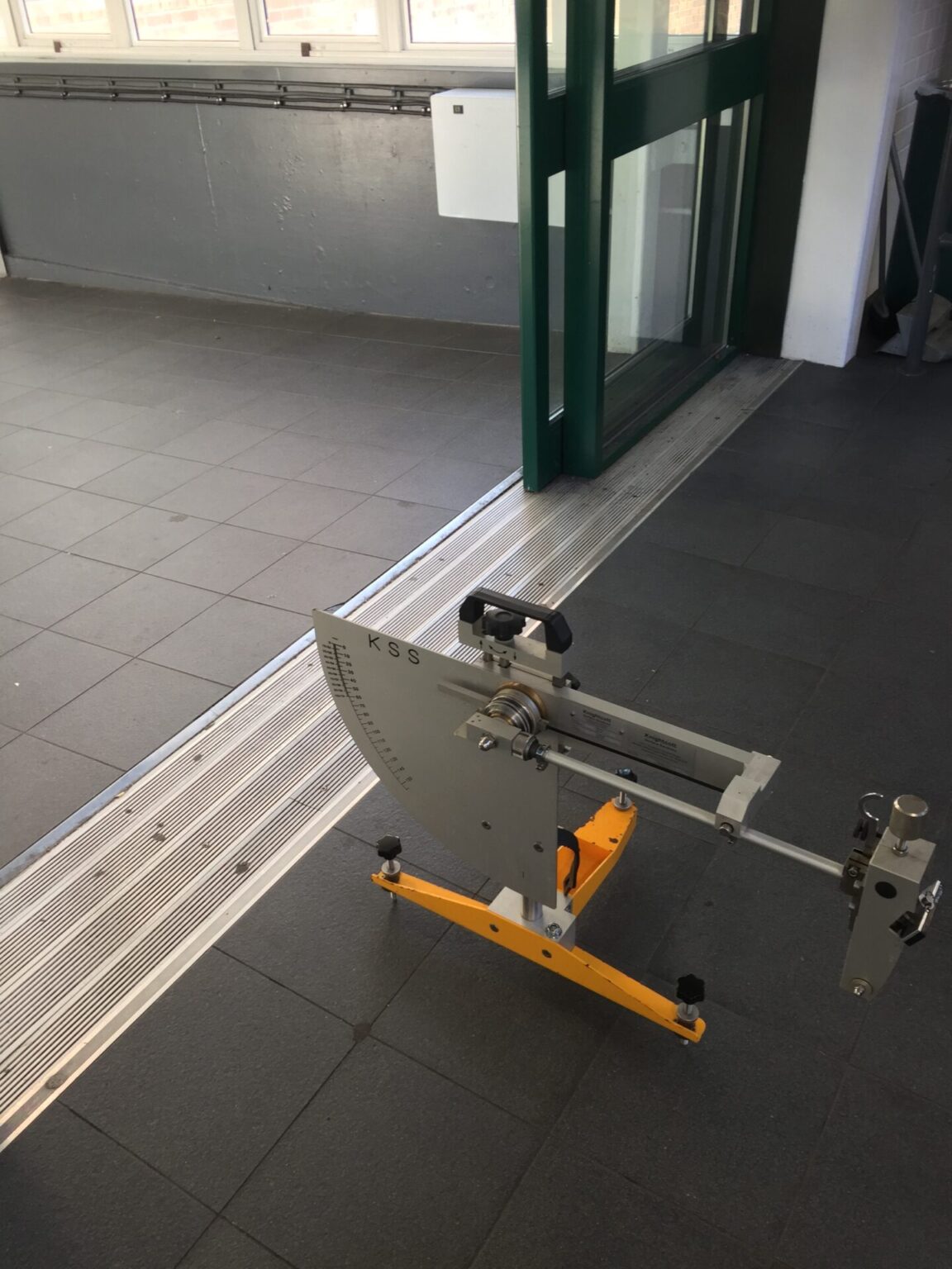 Slip Resistance Ratings Explained - Nationwide slip testing